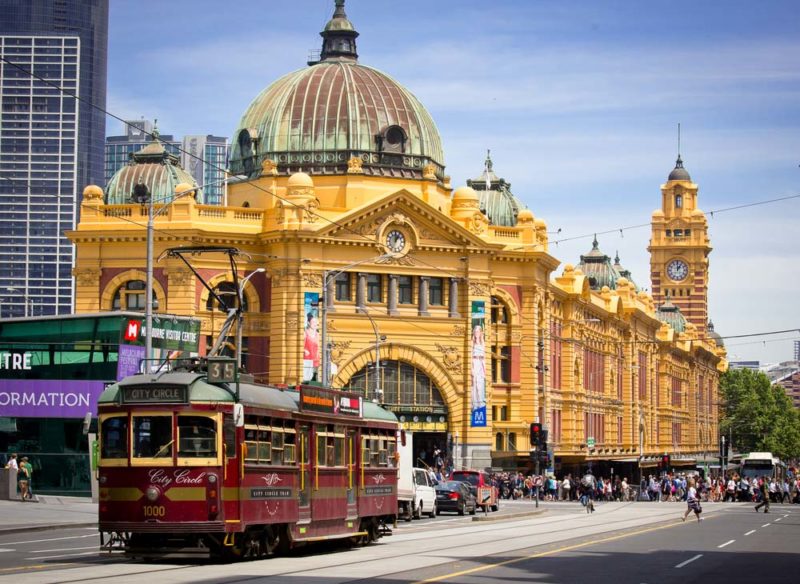 How to Have an Amazing 2-Day Melbourne Itinerary - Arzo Travels